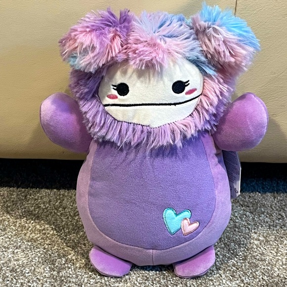 Squishmallows | Toys | Eden Purple Bigfoot Hugmee Valentines Day ...